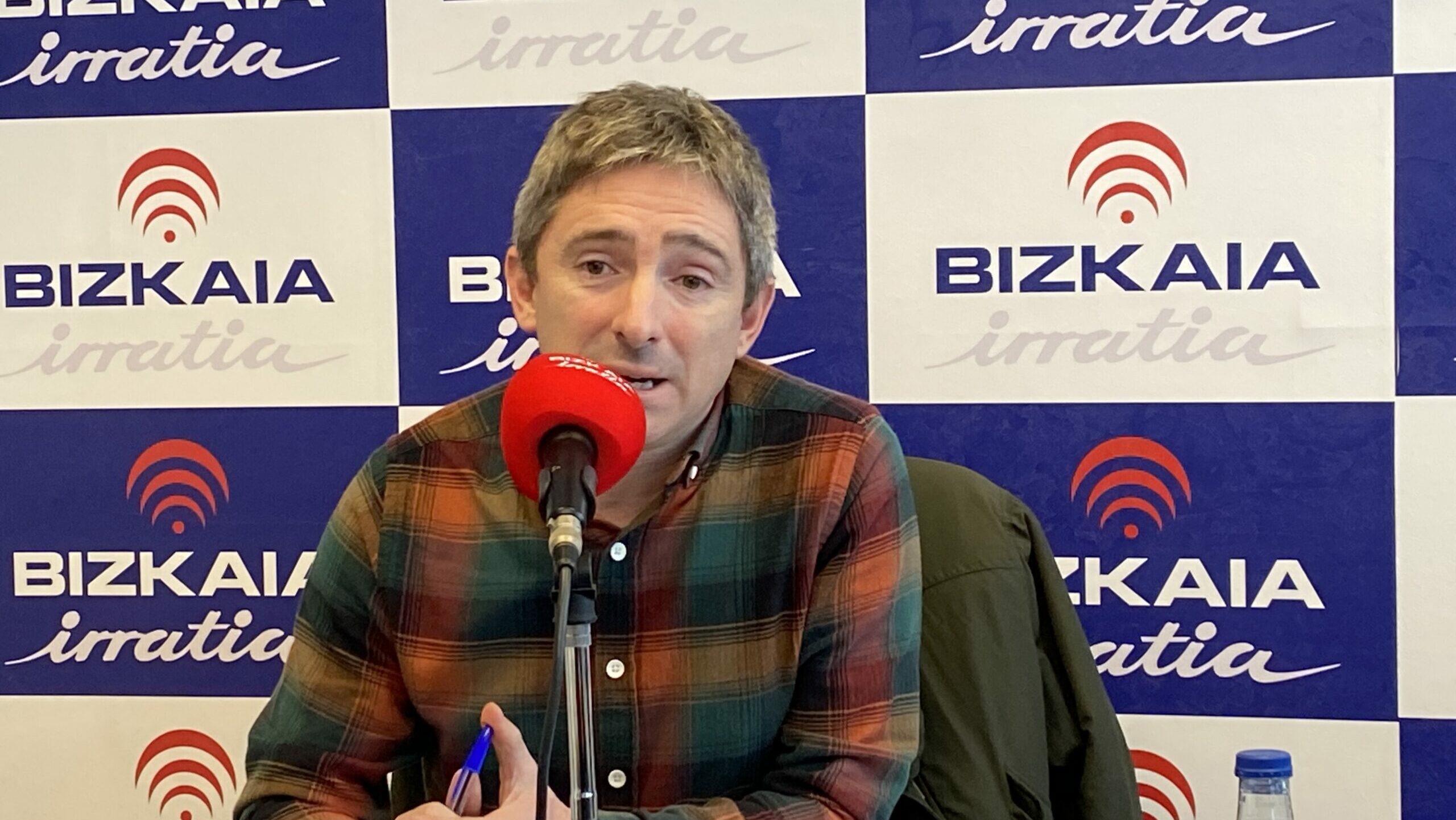 Trapezistak programak familia-sarerik bako 450 gazteri lagundu deutse ...